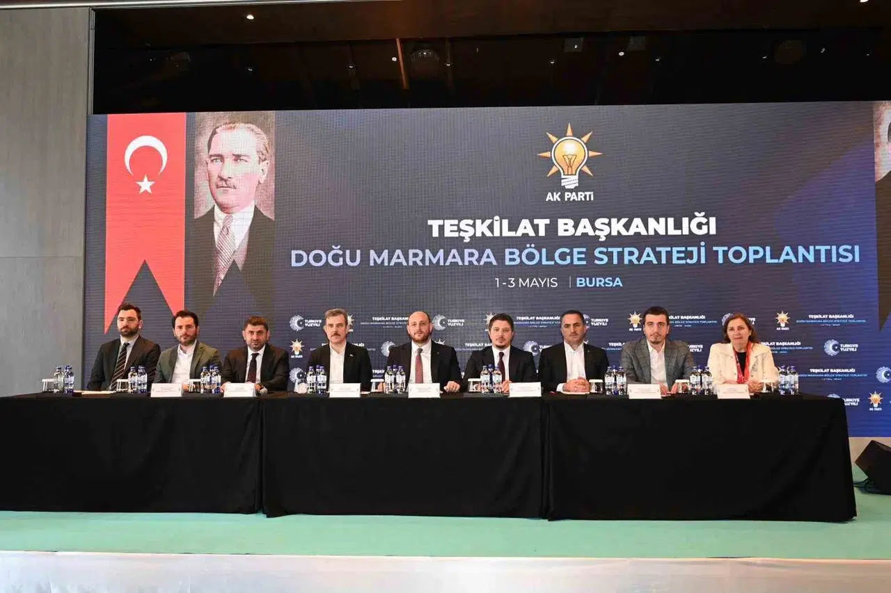 Siyaseti koltuk kapma yarışı olarak görenlere kapımız kapalı: Bizim ...