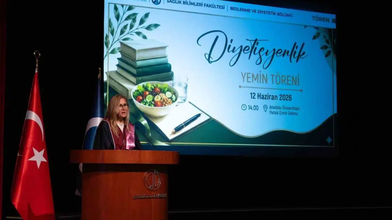 Anadolu Üniversitesi beslenme ve diyetetik mezunları yemini etti - Yeni ...