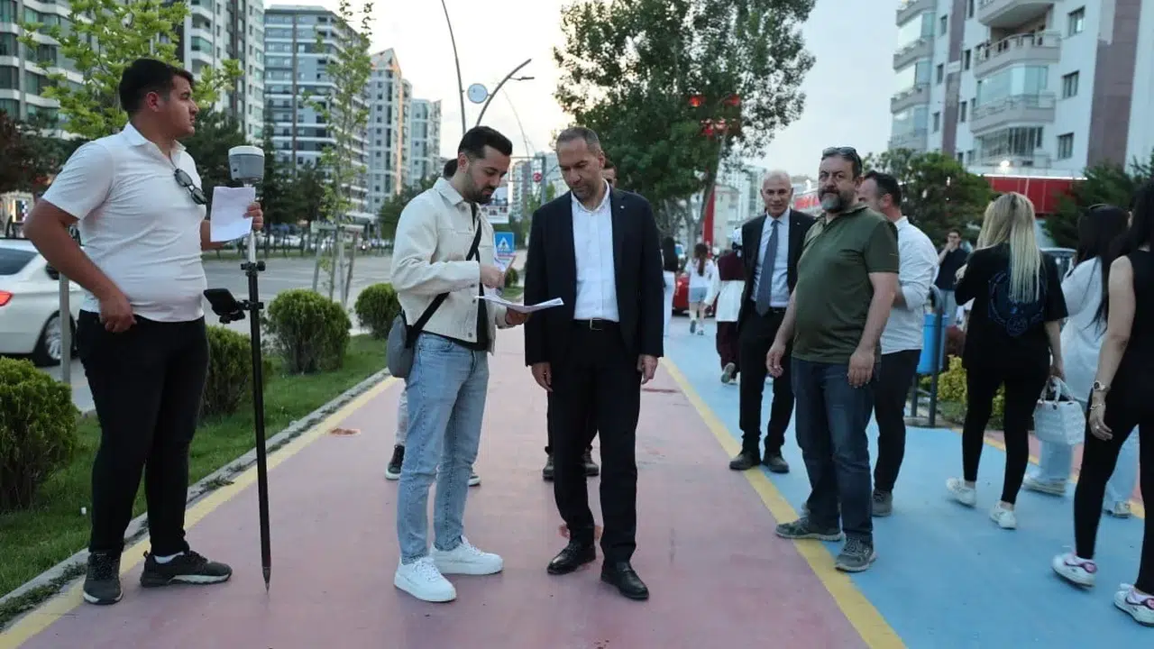 Niğde belediyesi'nden Bor yoluna 3 yeni yaya üst geçidi - Yeni Birlik
